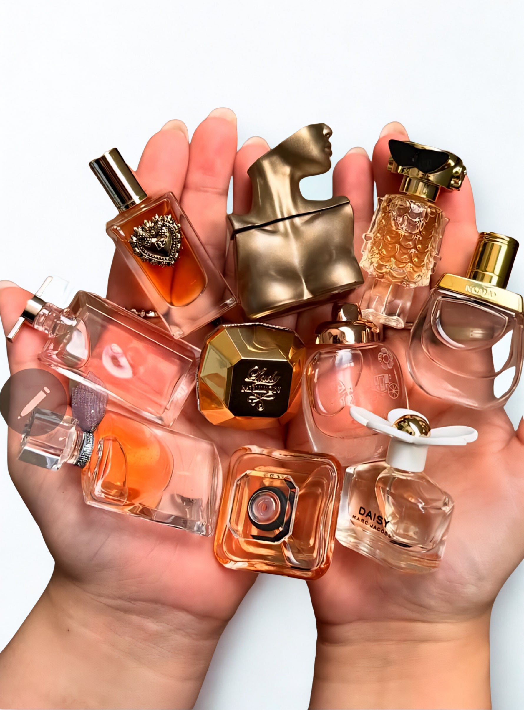THE mini PERFUME SHOP